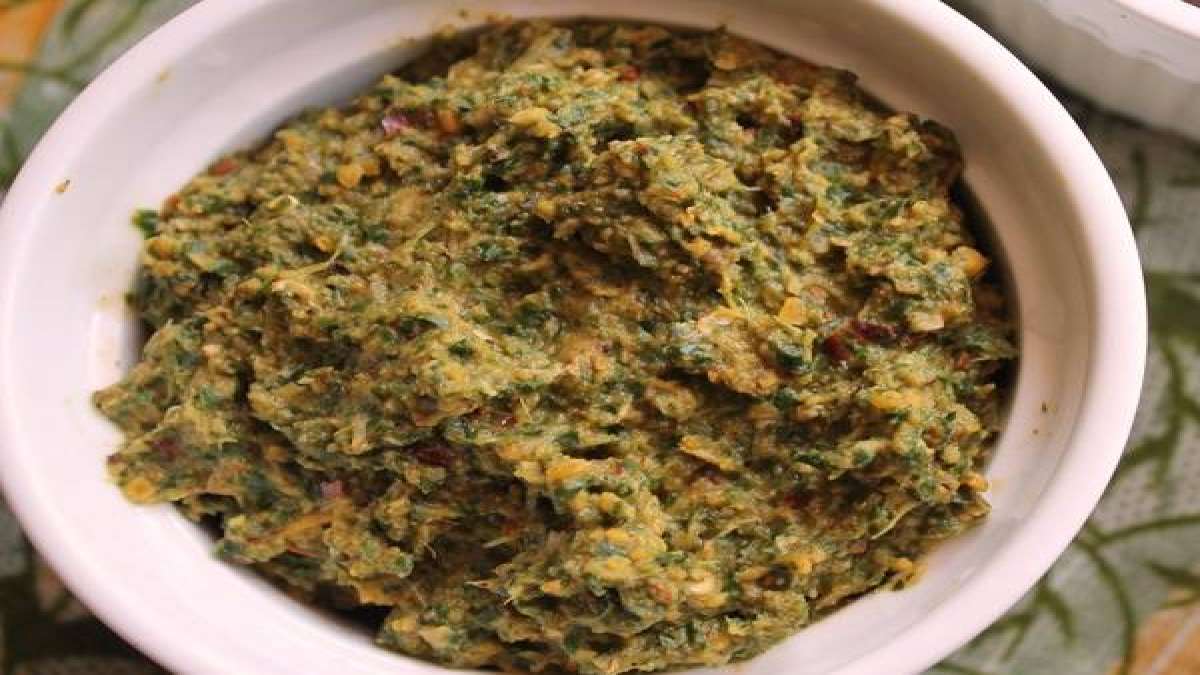 வல்லாரைக் கீரை துவையல் | Vallarai Keerai Thuvaiyal Recipe In Tamil ...