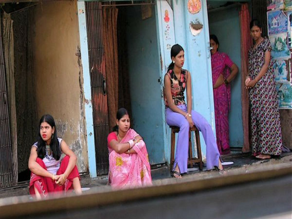 இந்த ஏழு ஊர்லயும் பாலியல் தொழில் படுஜோரா நடக்குதாம்... | Top 7 red ...