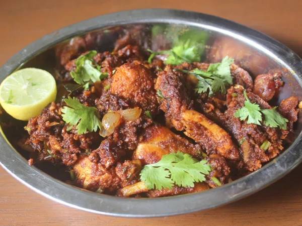 சிக்கன் பிரட்டல் | Chicken Peratal Recipe In Tamil - Tamil BoldSky