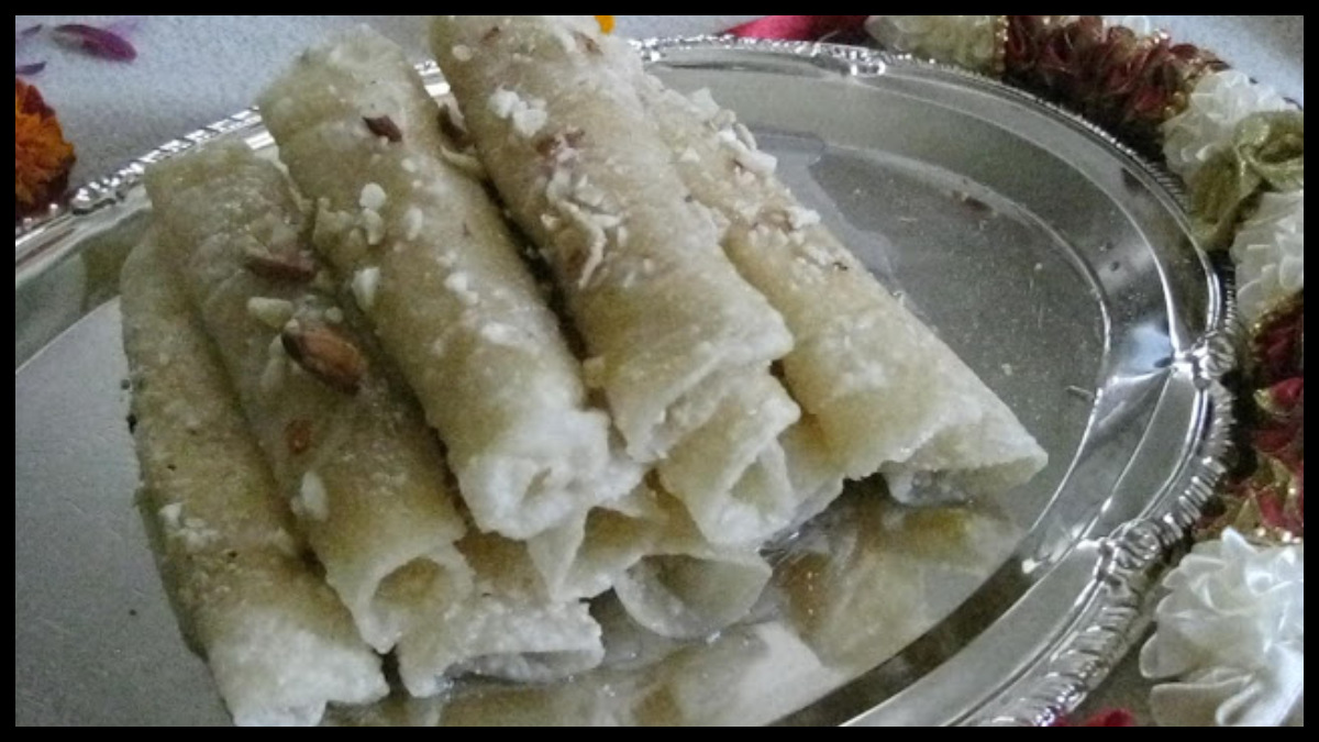 1 கப் மைதா இருக்கா? அப்ப ஈவ்னிங் டைம்-ல சுருள் போளி செஞ்சு சாப்பிடுங்க ...