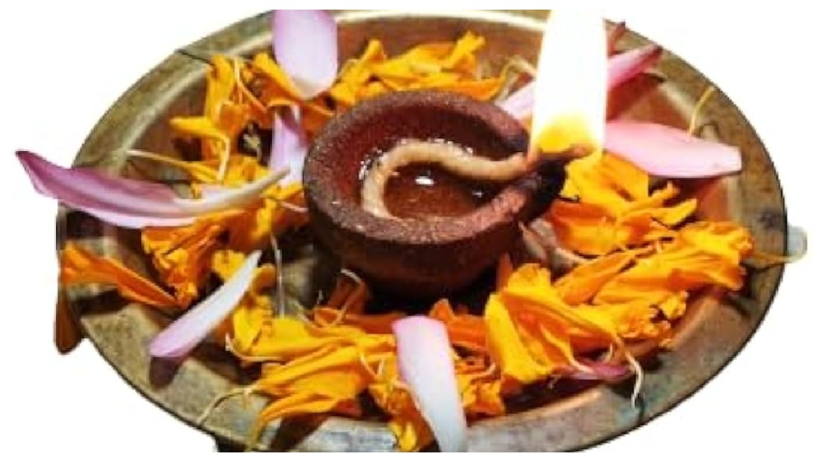 வீட்டில் செல்வம் கொழிக்க இந்த விளக்கை ஏற்றுங்கள்..! | benefits of ...
